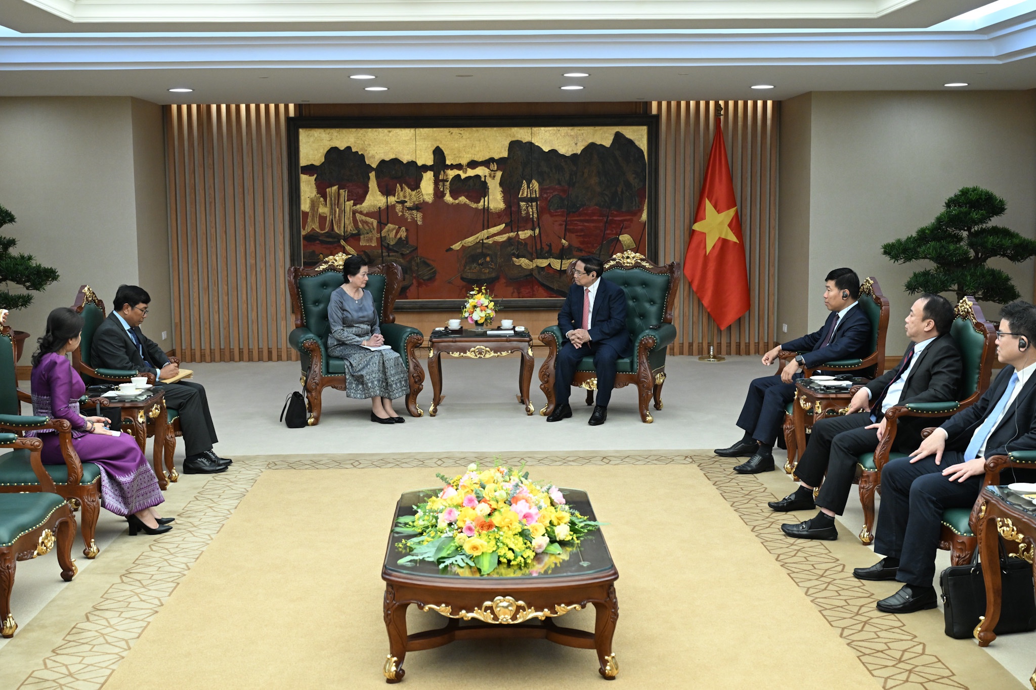 Vietnam, Cambodia urged to push connectivity and border trade links