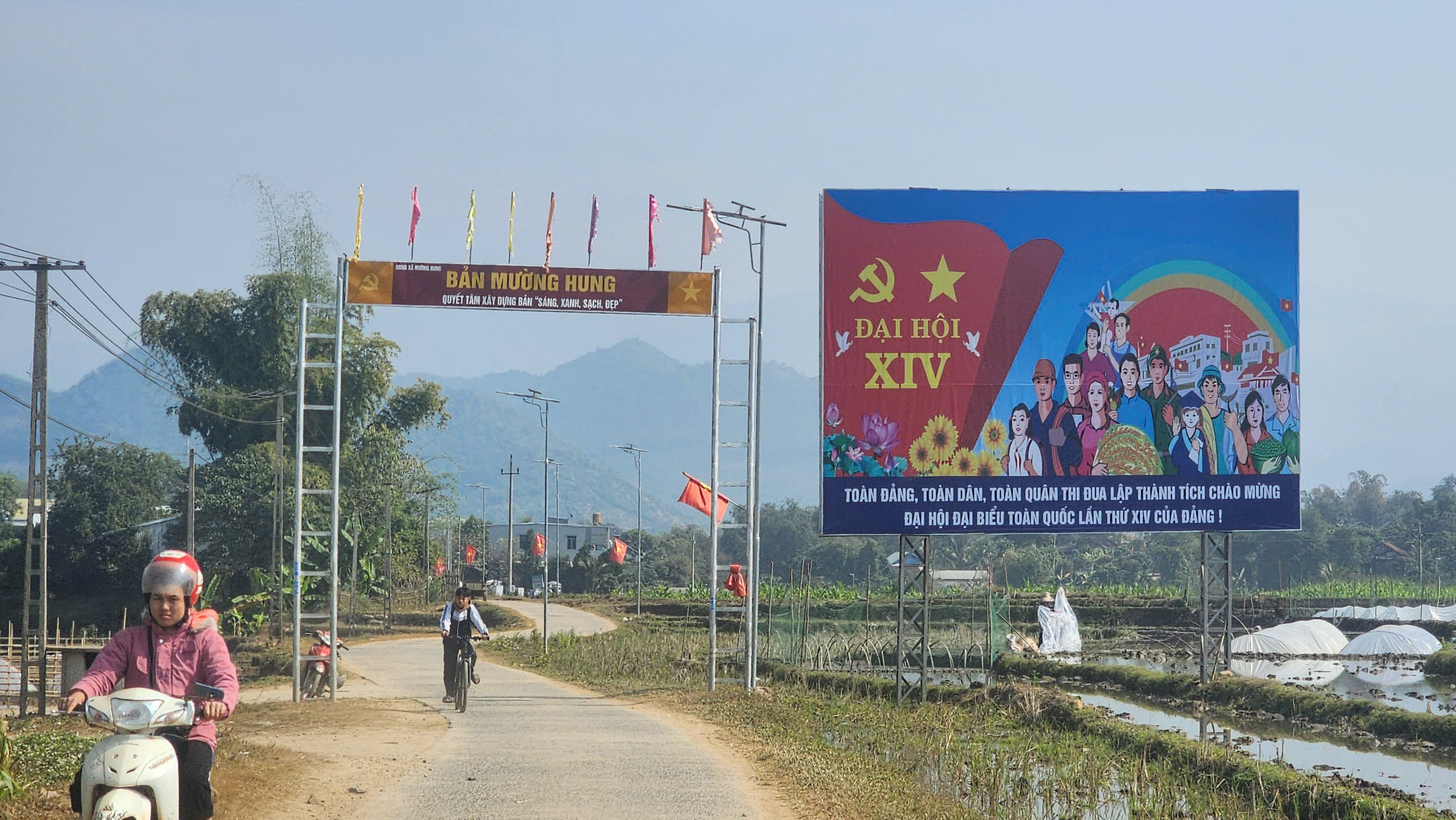 Ethnic people have high expectations for 14th National Party Congress