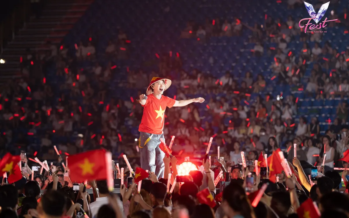 Une série de spectacles artistiques pour célébrer le 80e anniversaire ...