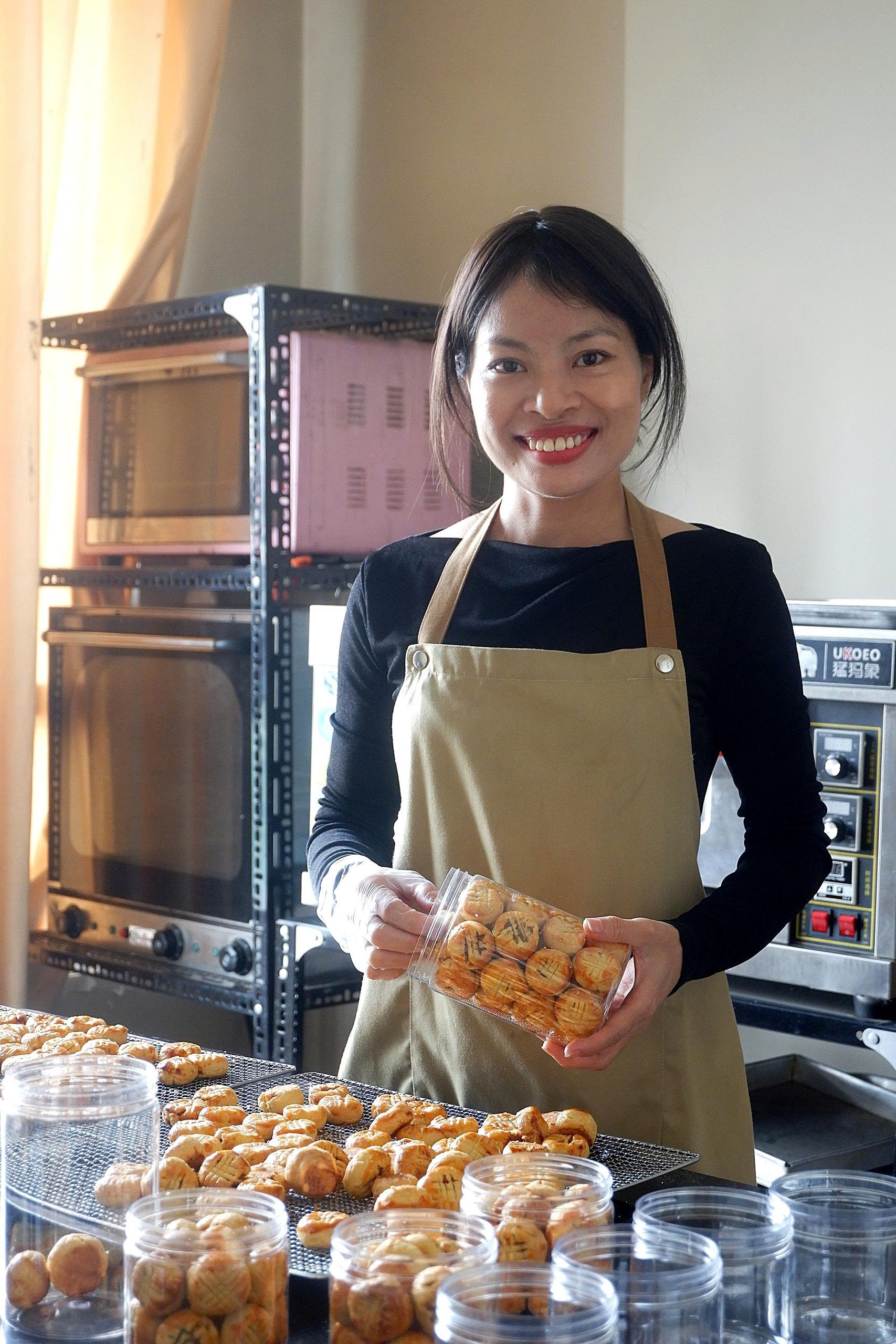 Pineapple cake by foodblogger Huong Thao